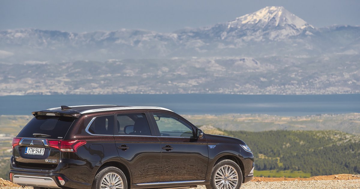 Με κινητήρες Nissan το επόμενο Mitsubishi Outlander;