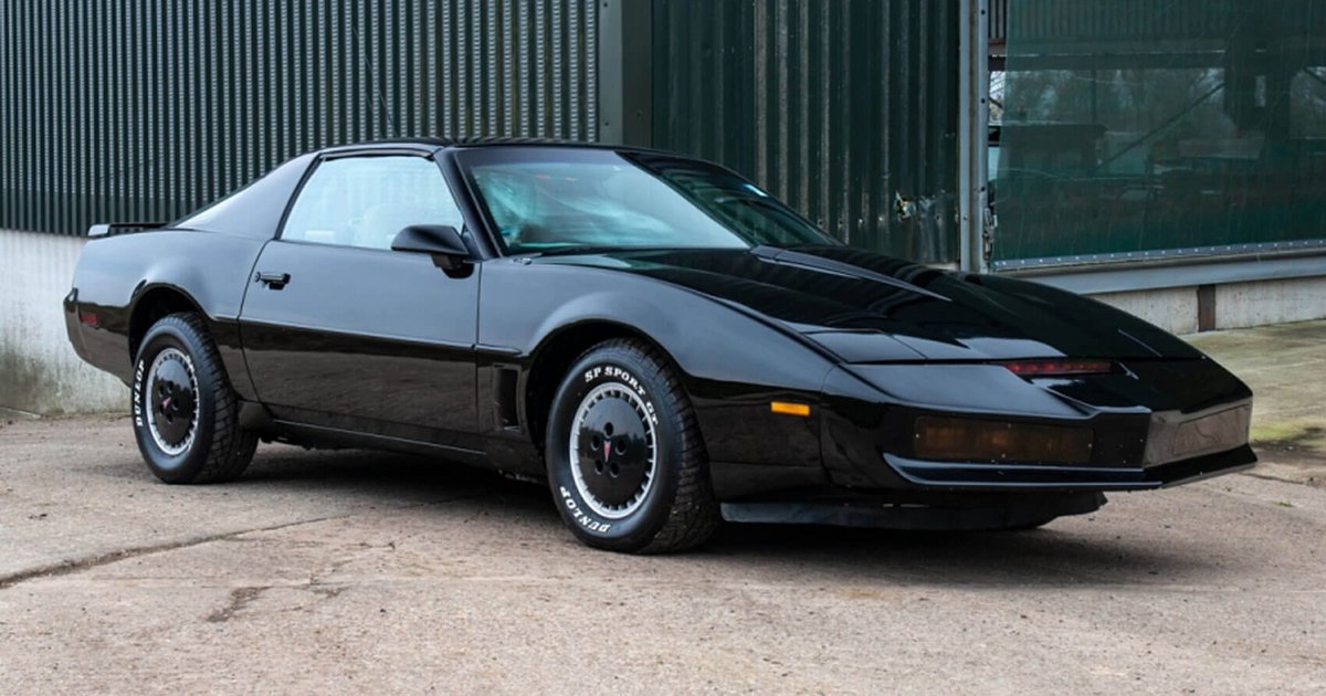 Στη μεγάλη οθόνη ο «Ιππότης της ασφάλτου» και ο «ΚΙΤΤ» (Video)