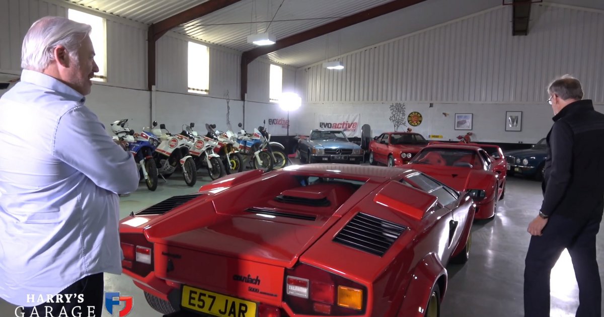 Ferrari F40 ή Lamborghini Countach; Ο Frank Stephenson δείνει τις ...