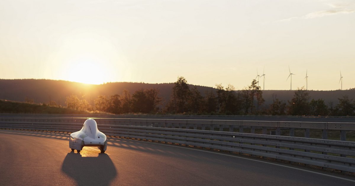 Εξωπραγματικό ρεκόρ αυτονομίας! Πρωτότυπο διένυσε 2.500 km χωρίς ...