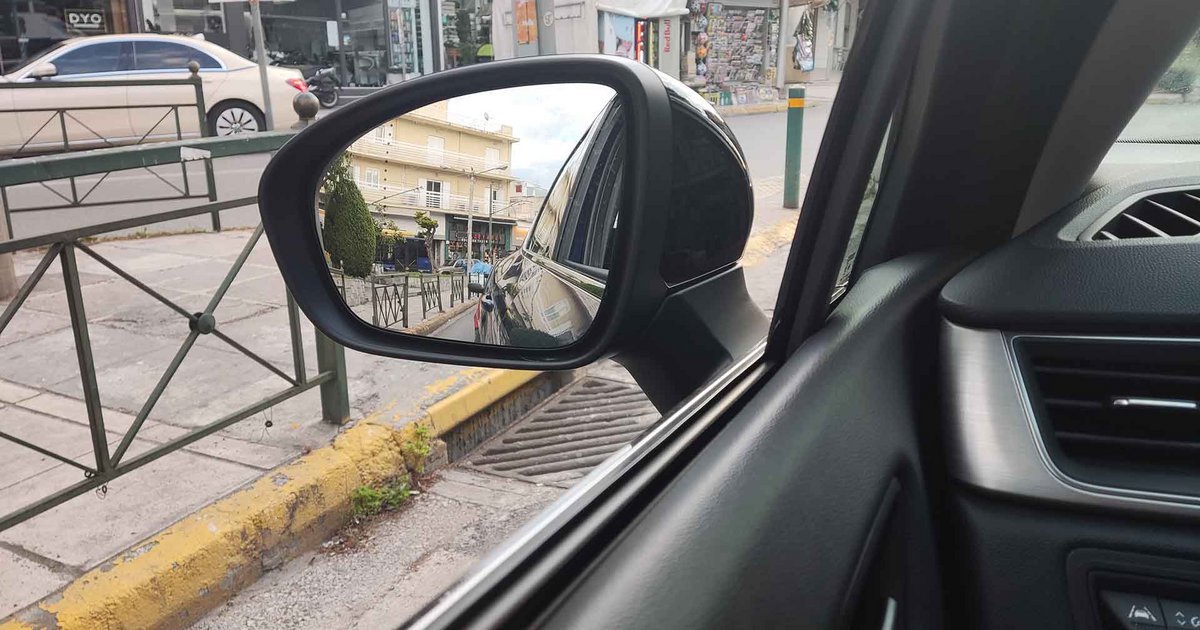 Ο σωστός τρόπος για να ρυθμίσεις τους καθρέφτες του αυτοκινήτου