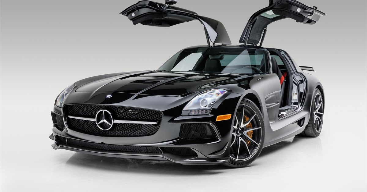 Γι αυτήν τη Mercedes SLS AMG Black Series θα χρειαστεί να πουλήσετε το ...