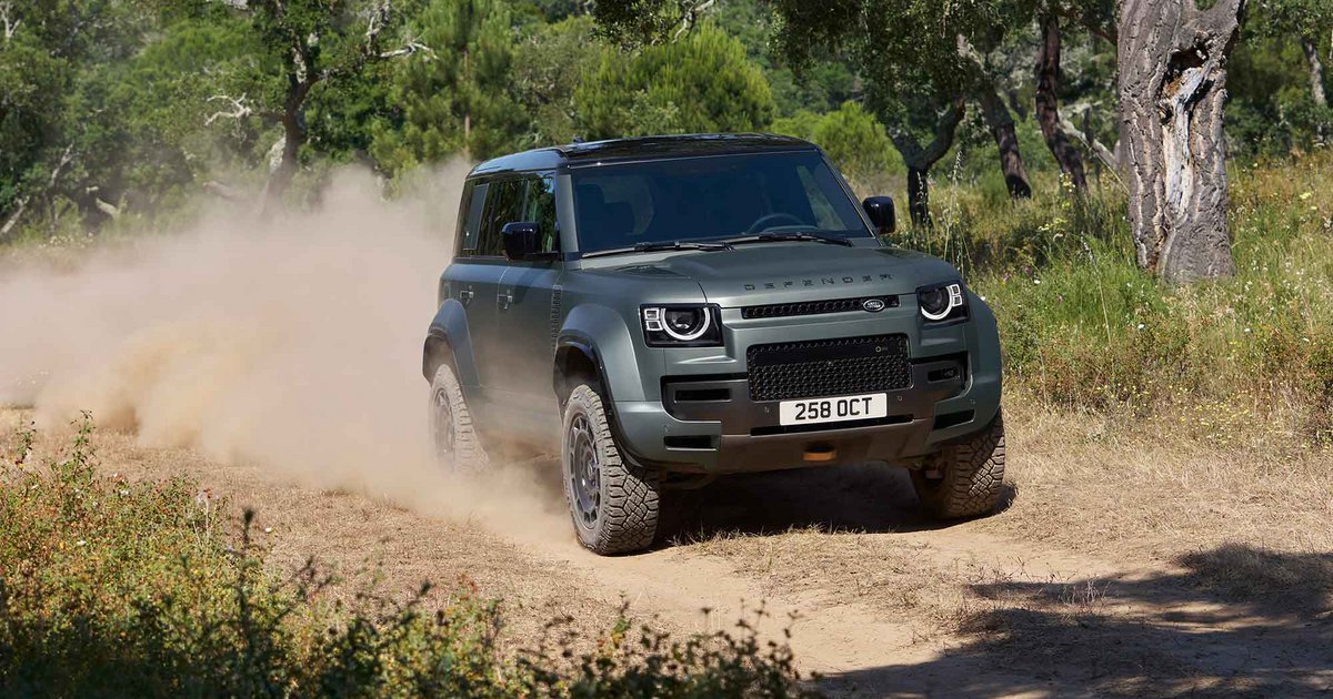 2024 DEFENDER OCTA Edition One - Δοκιμή, Τιμές, Τεχνικά | caranddriver.gr