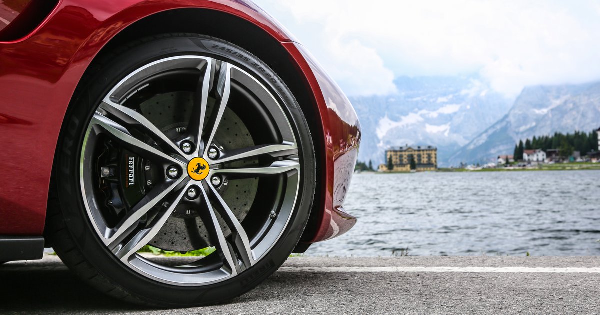 Προ των πυλών το πρώτο ηλεκτρικό supercar της Ferrari - Όλα όσα γνωρίζουμε