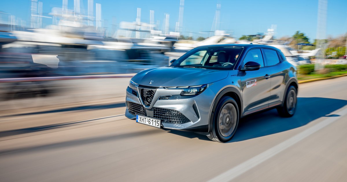 2025 ALFA ROMEO JUNIOR Ibrida Speciale 1.2 eDCT 136 PS - Δοκιμή, Τιμές ...