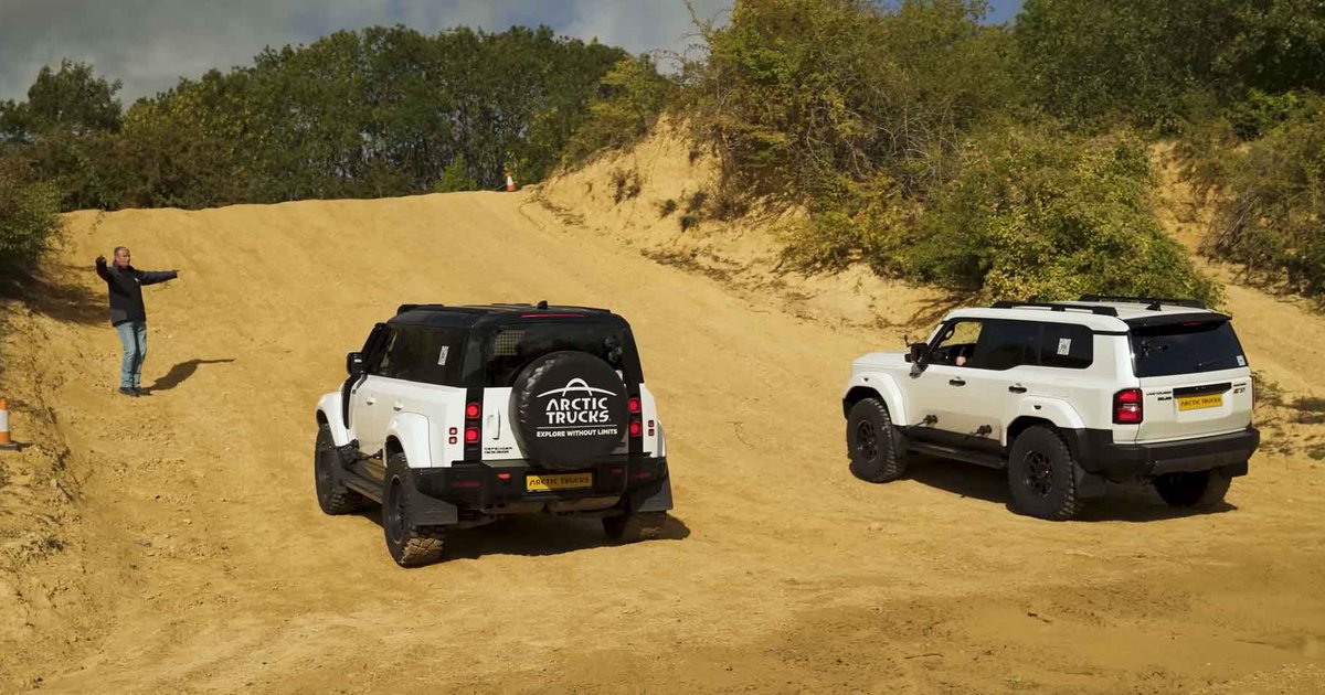 Toyota Land Cruiser VS Defender 110: Ποιο κέρδισε στη σκληρή off-road ...